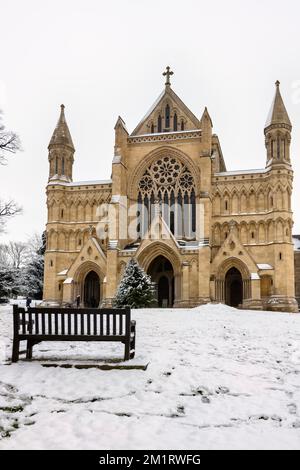Winter weather conditions in Hertfordshire in the UK in 2022 heaviest ...