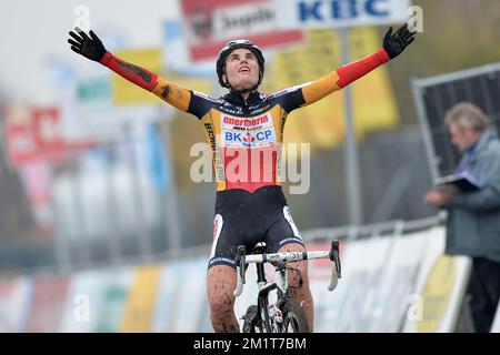 20131117 - GAVERE, BELGIUM: Belgian Sanne Cant celebrates as she ...