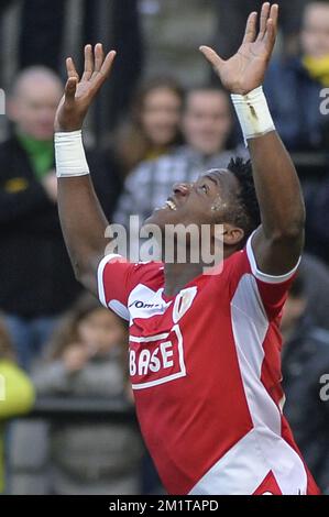 Standard's Michy Batshuayi celebrate after scoring during the Jupiler ...
