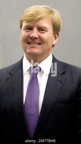 4-12-2013 DELFT - King Willem Alexander opens the new headquarters ...