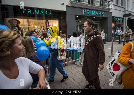 Some animations as people queue for the opening of the fourth Primark ...