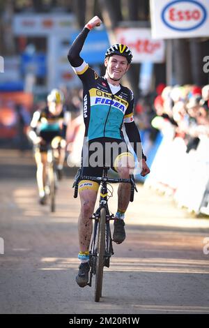 20160110 - LILLE, BELGIUM: Belgian Thijs Aerts celebrates as he crosses ...