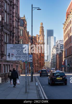 manchester street scenes Stock Photo - Alamy