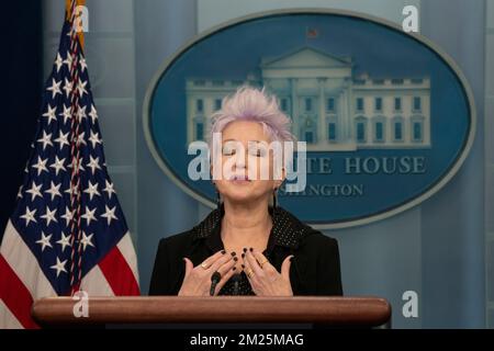 Musician Cyndi Lauper makes a statement in the briefing room at the ...