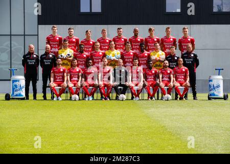 Essevee's Gertjan De Mets, Essevee's Michael Heylen and Kortrijk's ...