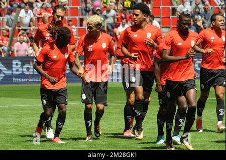 Standard's players pictured at the fan day of Belgian first league ...