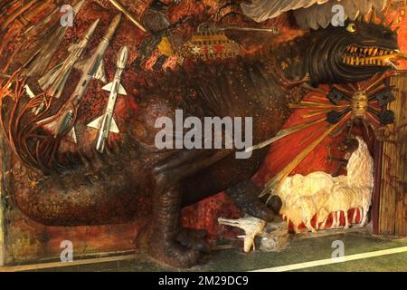 Eben Ezer | Eben Ezer - La Tour construite par Robert Garcet à Ében ...