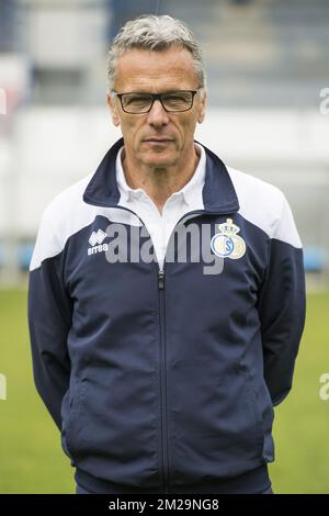 Union's head coach Marc Grosjean reacts during the Proximus League ...