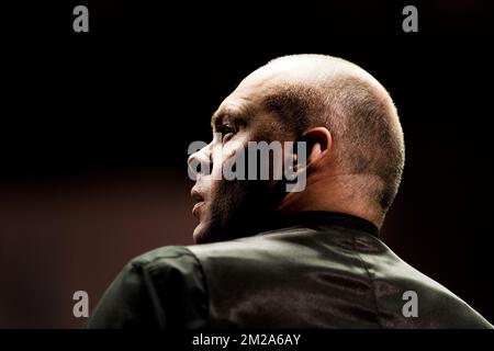 Judd Trump reacts during a game between English Judd Trump and English ...