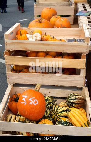Green-grocer | Primeur 28/10/2017 Stock Photo - Alamy