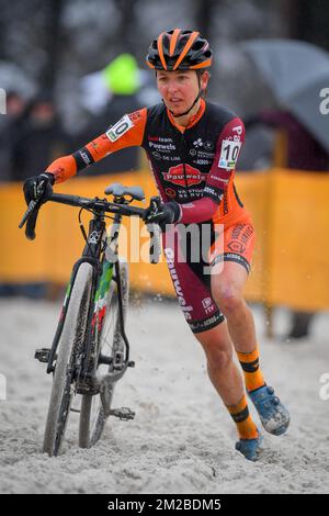 Belgian Jolien Verschueren pictured in action during the women's elite ...