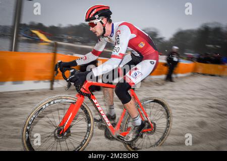 Belgian Yorben Van Tichelt pictured in action during the men's elite ...