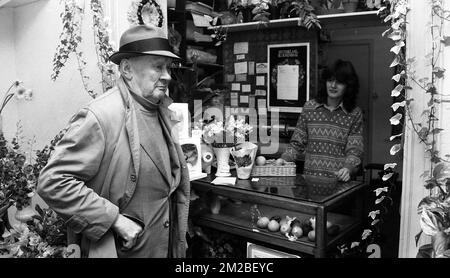 Leon Smet, father of the singer Johnny Hallyday, Monday 16 January 1984 ...