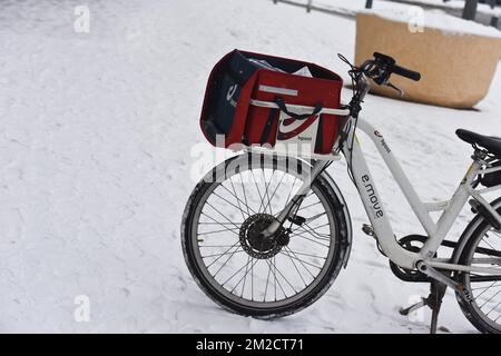 Bpost | Bpost 06/02/2018 Stock Photo - Alamy