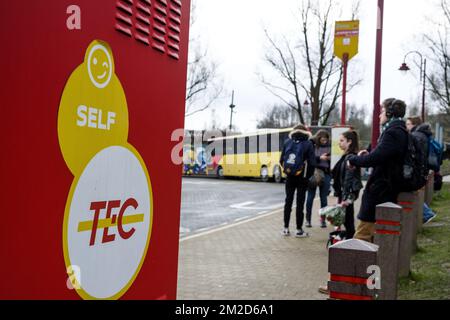 Tec Busses at the Bus station in Louvain-La-Neuve | Bus Tec a la gare ...