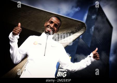 Belgian athlete Bashir Abdi poses for the photographer after a press ...