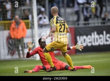 Lokeren's Robin Soder scores a goal during a Croky Cup 1/8 final game ...