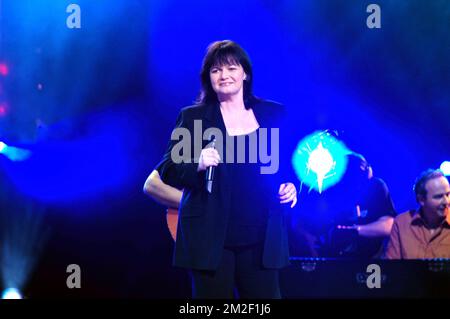 The songstress Maurane | La chanteuse Maurane en concert ( chanteuse ...