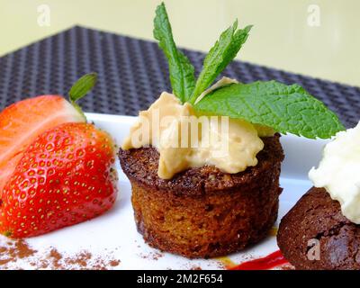 Food | Alimentation assiette de déssert à base de fraises 13/05/2018 ...