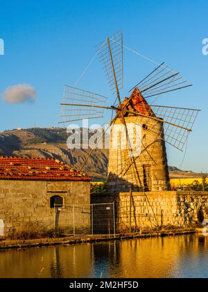 Salt marshes of Trapani e Paceco natural reserve - Sicily, Italy Stock ...