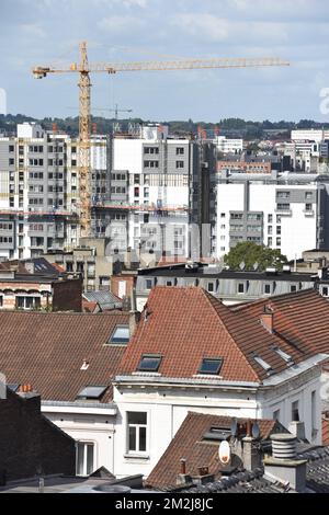 Roof | Toit 30/08/2018 Stock Photo - Alamy