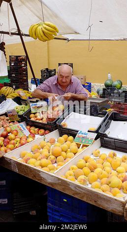 Fruit and vegetable market | Marché aux fruits et légumes 07/09/2018 ...
