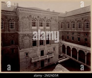 East wall of Courtyard, construction of the McKim Building , Public ...