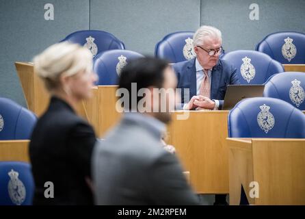 THE HAGUE - Ralf Dekker (FVD) during the swearing-in ceremony as a ...