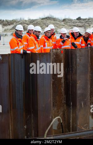 Illustration picture shows a visit to look how West-Flanders province ...