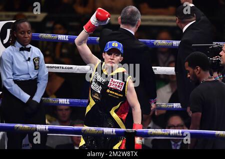 Belgian Delfine Persoon enters the ring before her boxing fight against ...