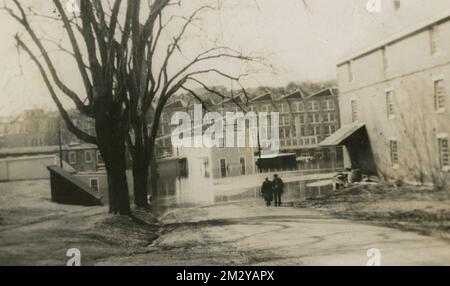 Flood damage , Floods, Buildings. Lawrence Stock Photo - Alamy