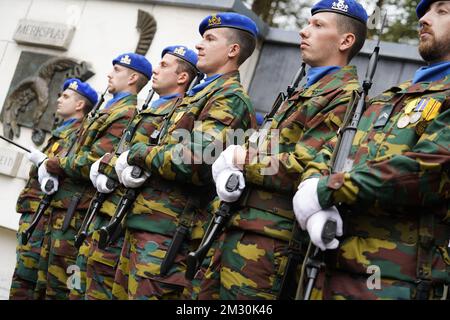 Illustration shows a royal visit to the Polish military cemetary ...