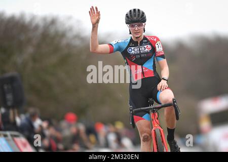 Dutch Aniek Van Alphen crosses the finish line at the women elite race ...