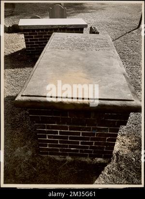 Grave of Richard Mather, the founder of the Mather family in New ...