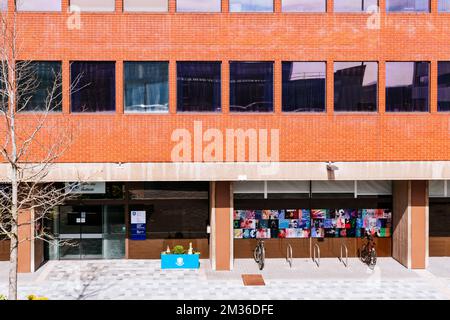The Alfred Denny Building is a 7-storey red brick building in Sheffield ...