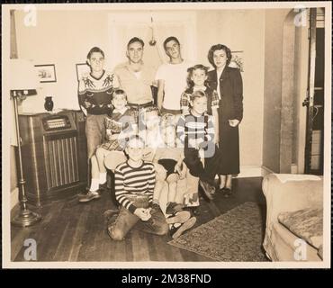 Harry Amos , Families, Children. Leon Abdalian Collection Stock Photo ...