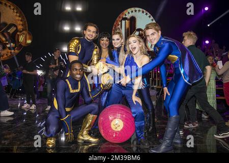 The cast of Like me Ochtendgymnastiek pictured during the 'Gala van de ...