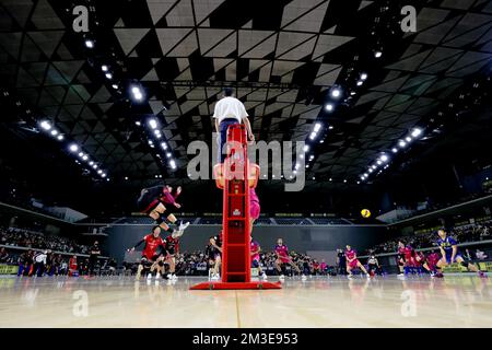 (L-R) Suntory Sunbirds team group, Tokyo Great Bears team group ...
