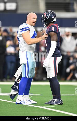Dallas Cowboys long snapper Matt Overton (45) warms up before an NFL ...