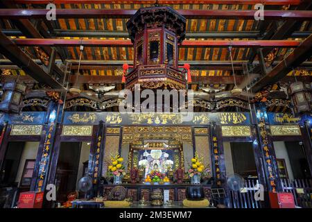 The Cheng Hoon Teng Temple on Jalan Tokong Chinatown Malacca was built ...