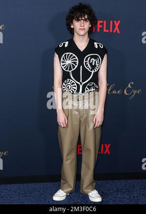 Jack Dylan Grazer arrives at Netflix's STRANGER THINGS 3 World Premiere ...