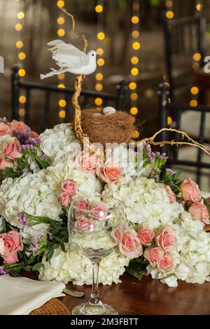 Centerpieces, Decorated Table For Party Reception Stock Photo - Alamy