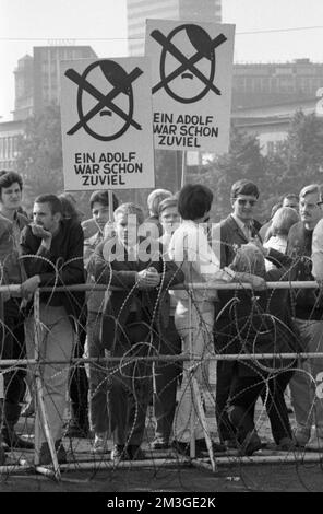 Election campaign appearances in 1969 by the radical right-wing NPD ...
