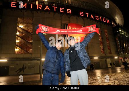 Arsenal fans ahead of the UEFA Women's Champions League second round ...