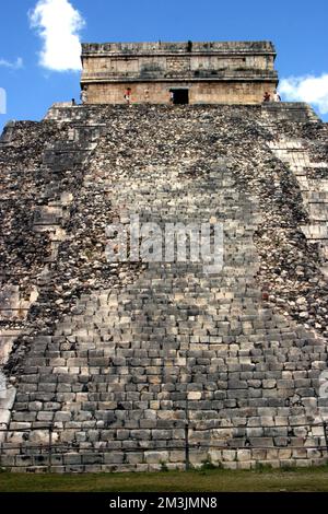 General View of the Chichen Itza archaeological area, symbol of ...