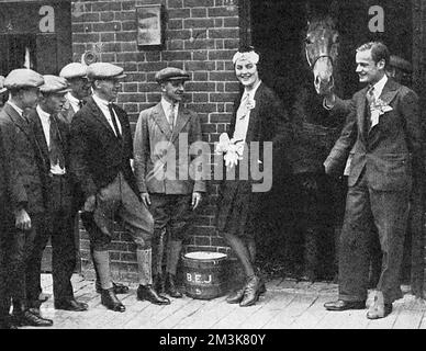 Bryan Guinness with his wife Diana Stock Photo - Alamy