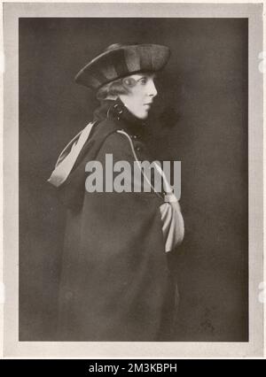 Lady Diana Cooper Stock Photo - Alamy