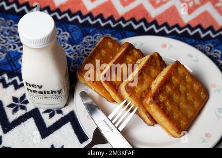 Gabin Cake Filled with Tape, a typical food from Samarinda City ...