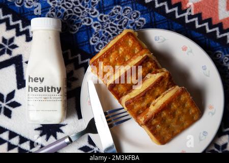 Gabin Cake Filled with Tape, a typical food from Samarinda City ...