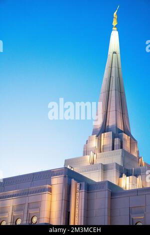 Gilbert LDS temple at sunset Stock Photo - Alamy
